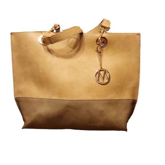 mk farrow collection | Bags | Mia K Farrow Collection Bag 3x13 | Poshmark